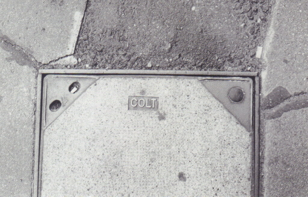 DOWNSBROUGH, Peter. Street Signs. - Cult Jones